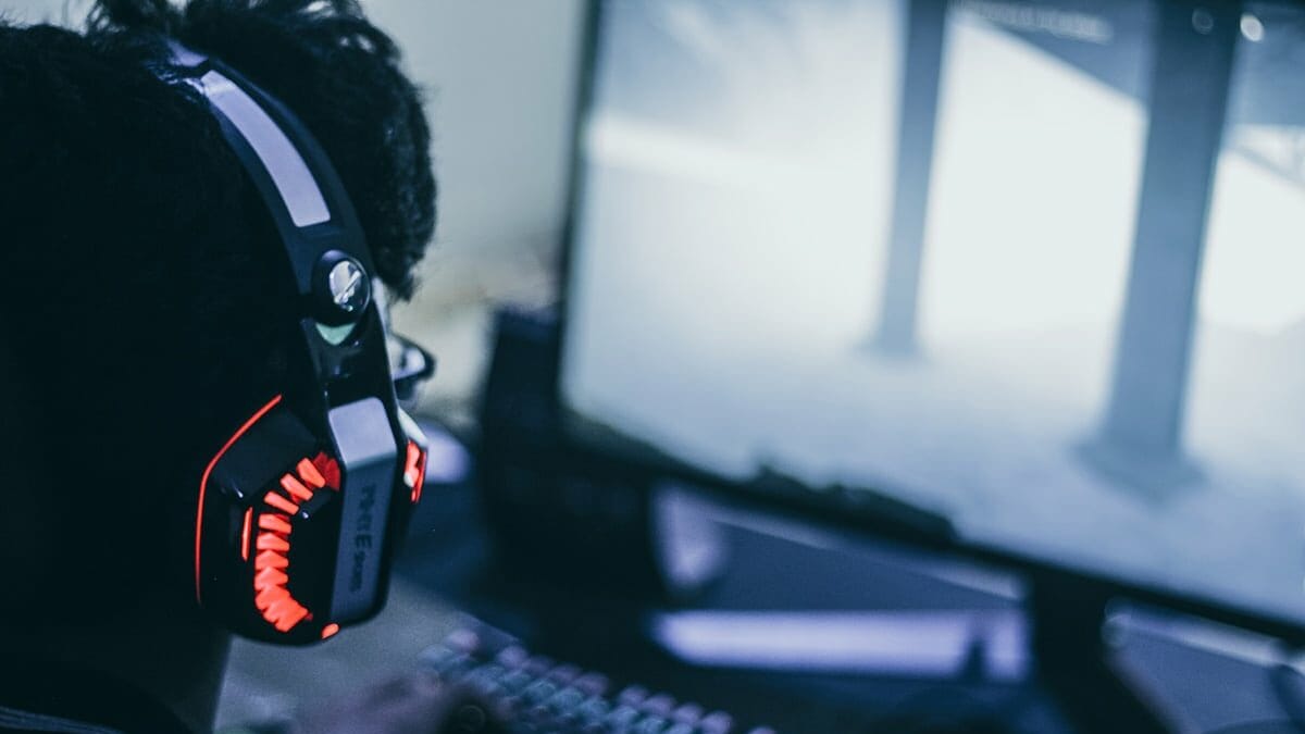 11 Key Roles to Build a Successful Game Development Team