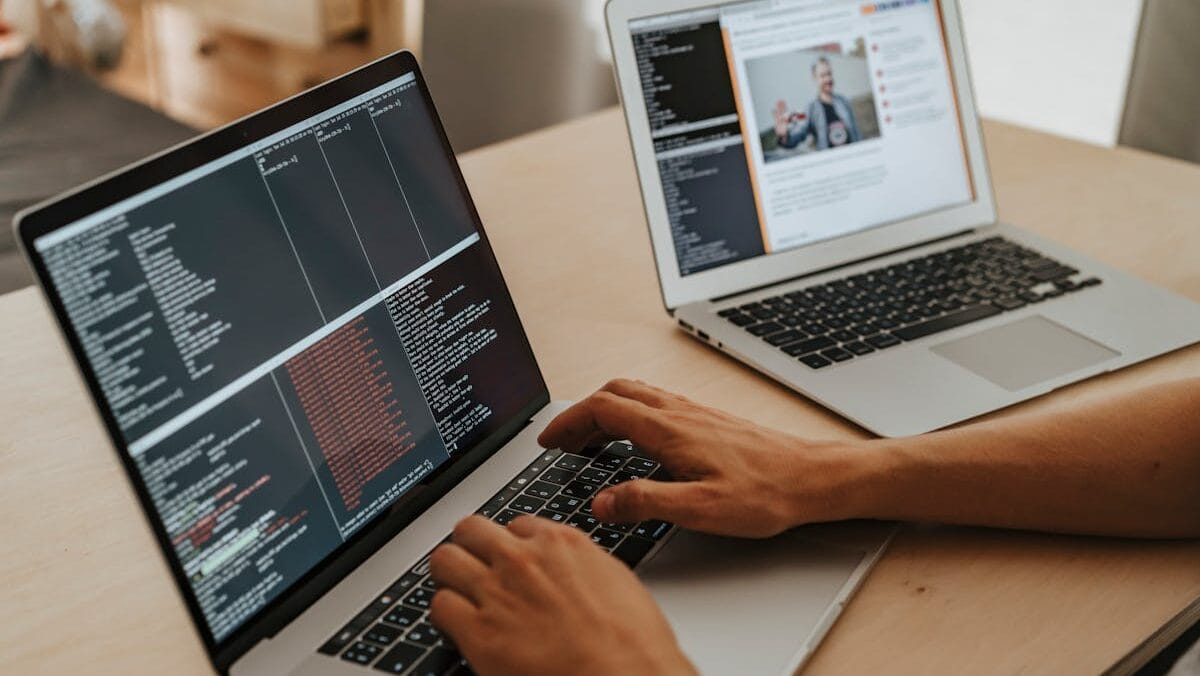 Laptop vs Notebook: Which One is Better for You?