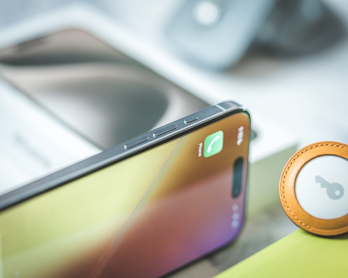 iFixit Review: Key Repair Insights for iPhone Air Disassembly